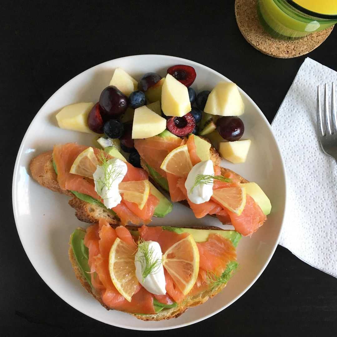 Avocado and Smoked Salmon Open Sandwich with Crème Fraîche